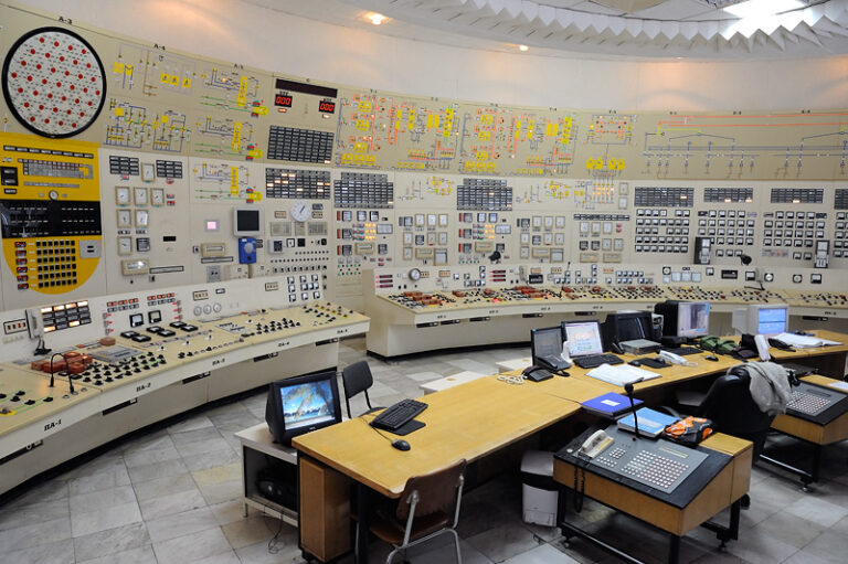 Industrial Control Systems: PLCs vs. DCS vs. SCADA